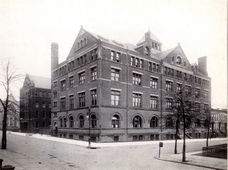 History and Traditions | Adelphi University