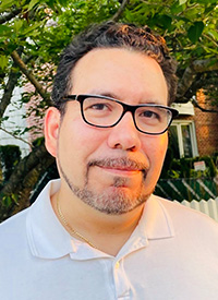 Jason Rosas | Faculty Profiles | Adelphi University