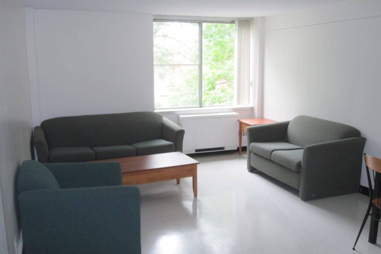 On-Campus Living | Adelphi University Residence Halls