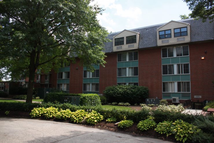 On-Campus Living | Adelphi University Residence Halls