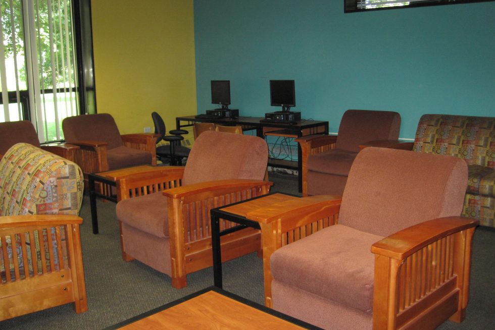 On-Campus Living | Adelphi University Residence Halls