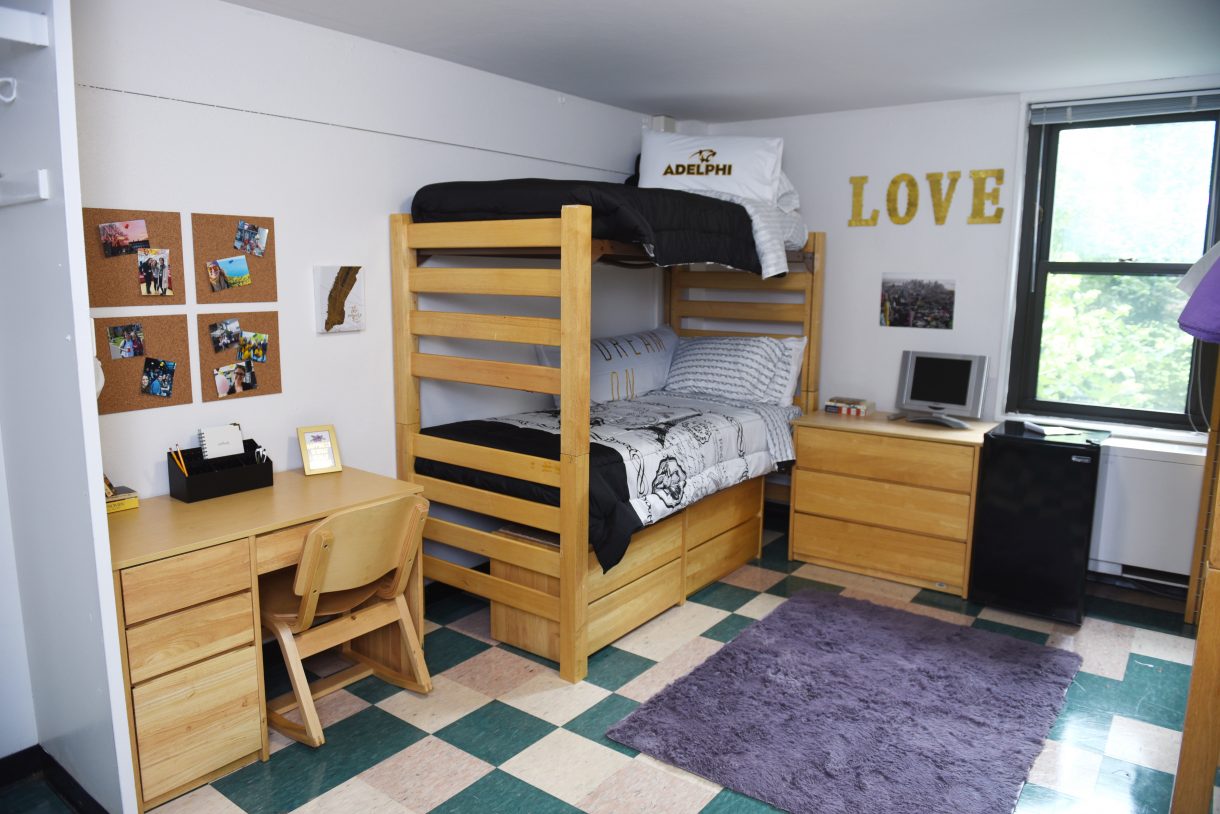 On-Campus Living | Adelphi University Residence Halls