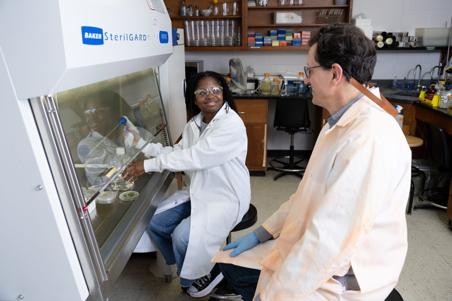 Faculty Mentorship of Undergraduate Research | Adelphi University