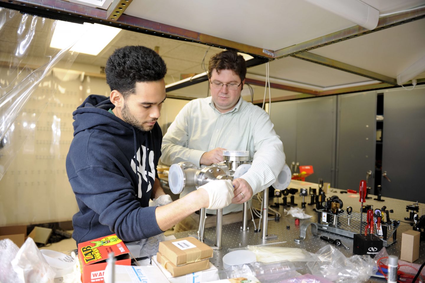 Physics department wins grant to support diversity efforts