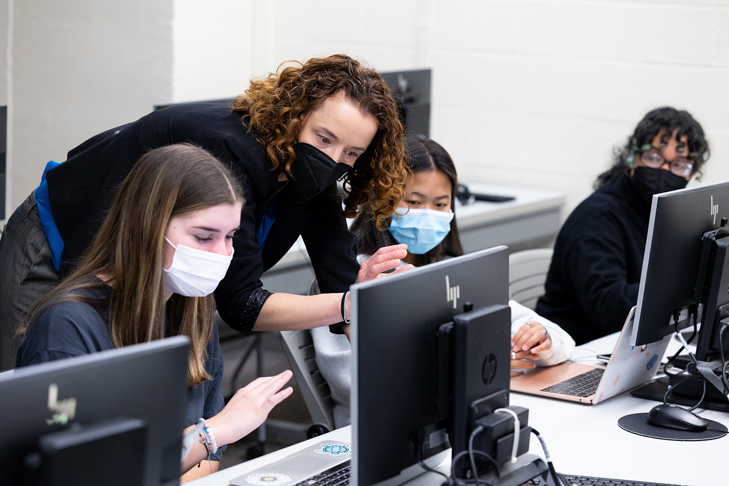 In College, One Is Still the Loneliest Number | Adelphi University